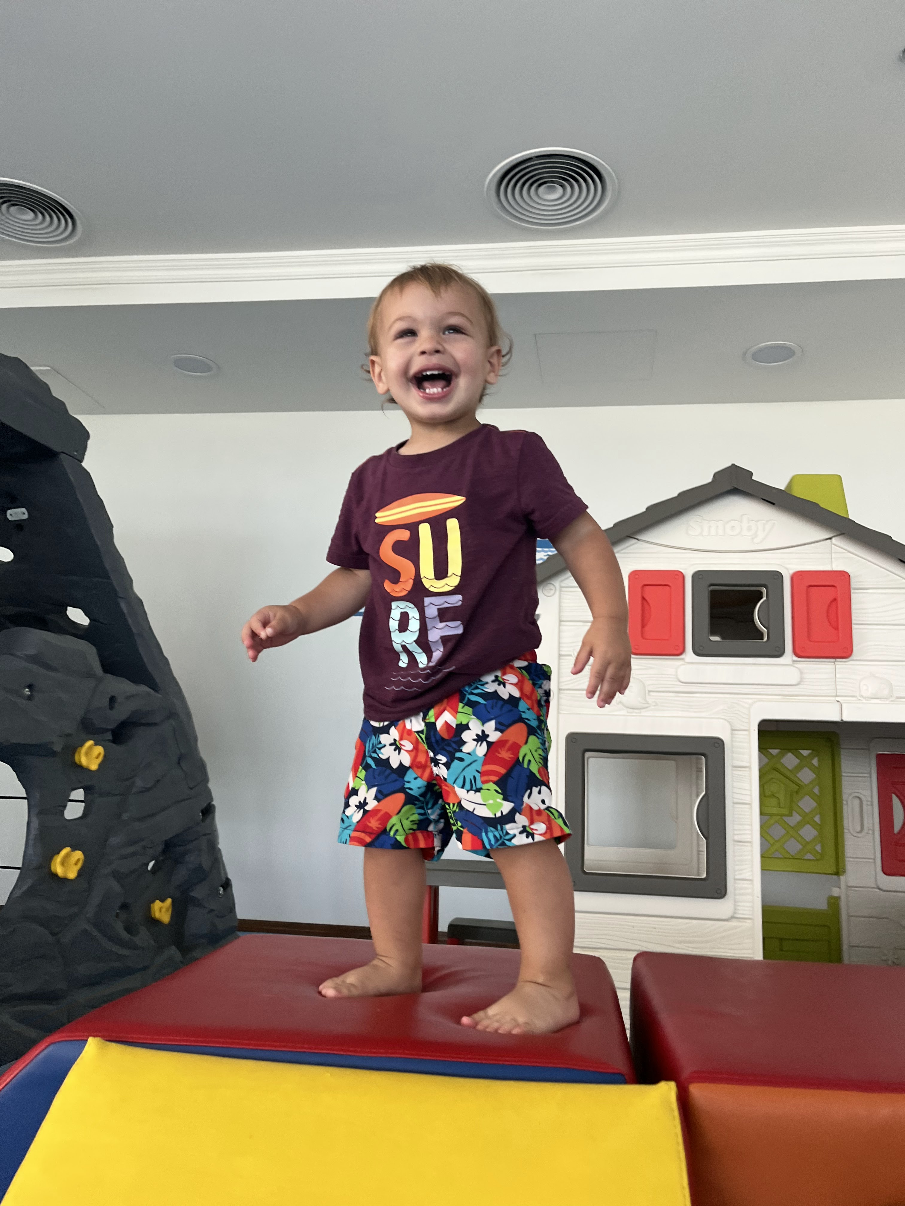 Toddler Travel in Bahrain – Tiny Treks
